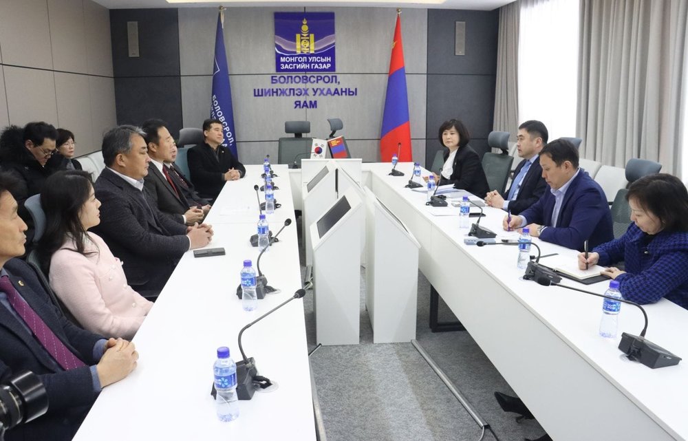 БНСУ д суралцах оюутнууд суралцангаа ажиллах хөтөлбөрт хамрагдана